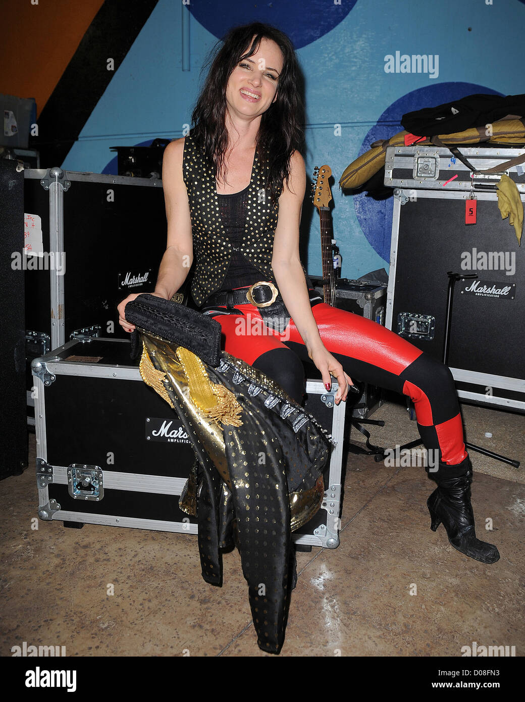Juliette Lewis the Miami Dolphins Celebrity Orange Carpet at Sun Life ...