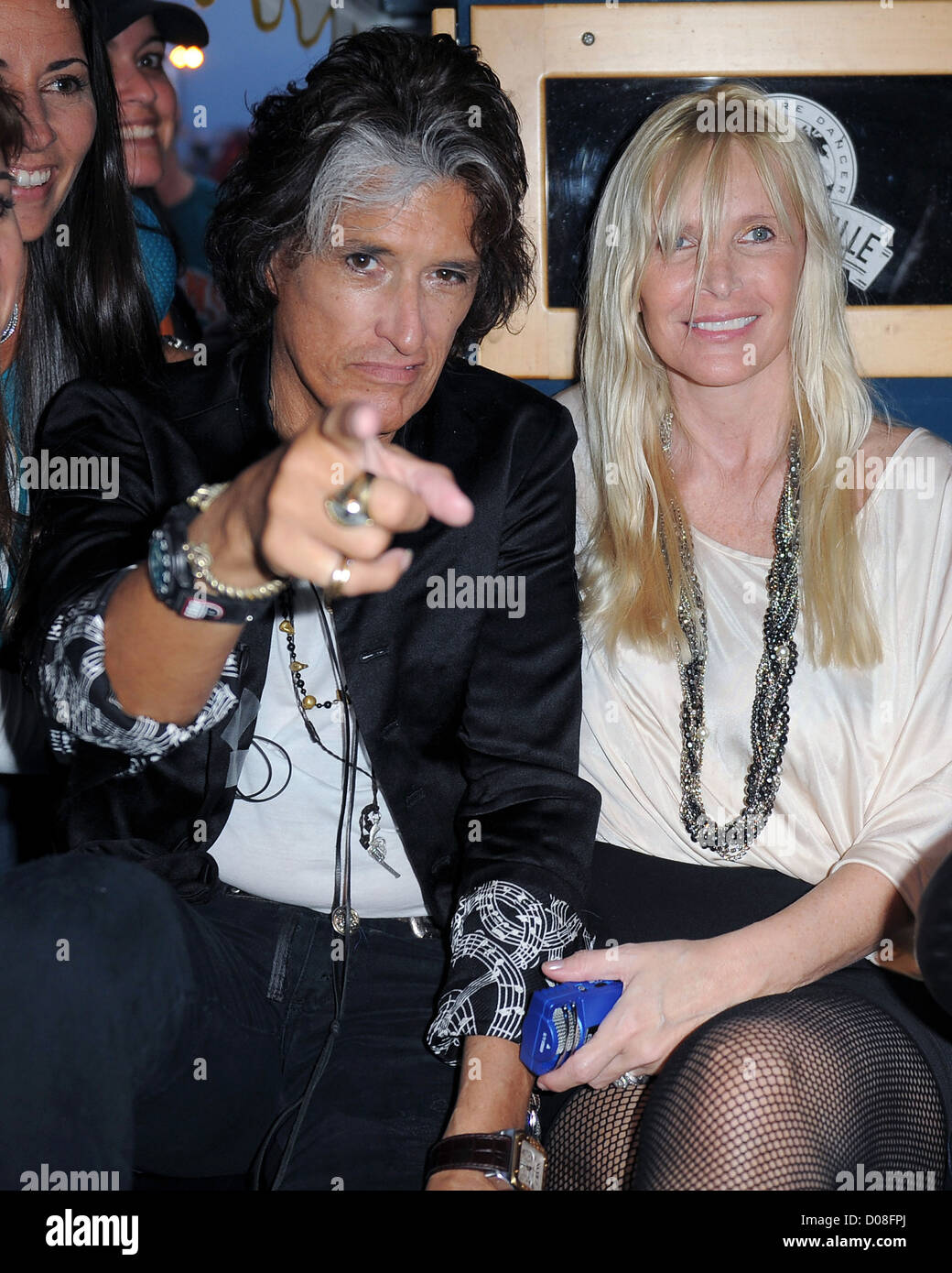 Joe and billie perry hi-res stock photography and images - Alamy