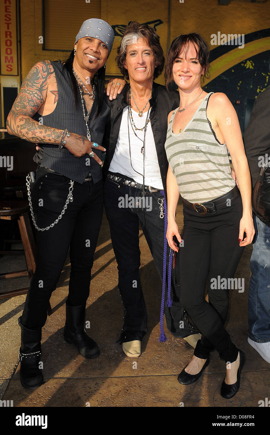 Mikki Free Joe Perry and Juliette Lewis the Miami Dolphins Celebrity ...