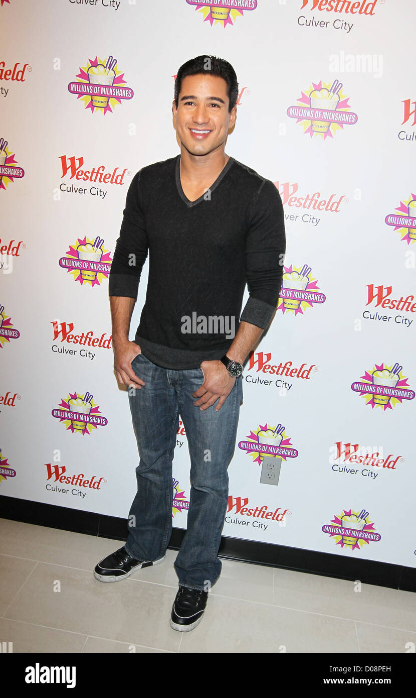 Mario Lopez visits Millions of Milkshakes, he concocts a custom shake ...