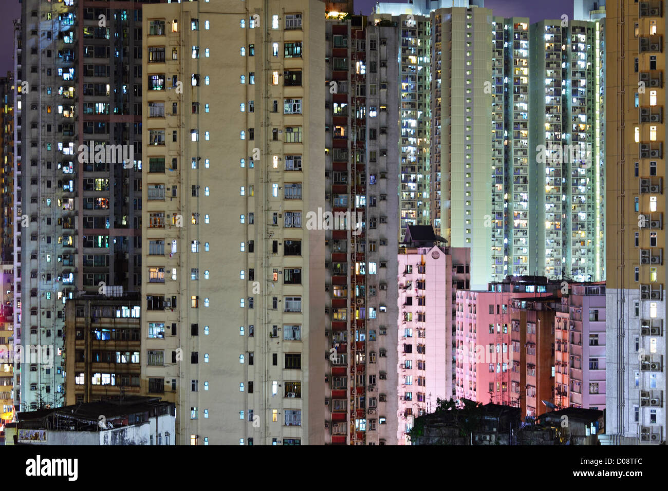 apartment building at night Stock Photo - Alamy