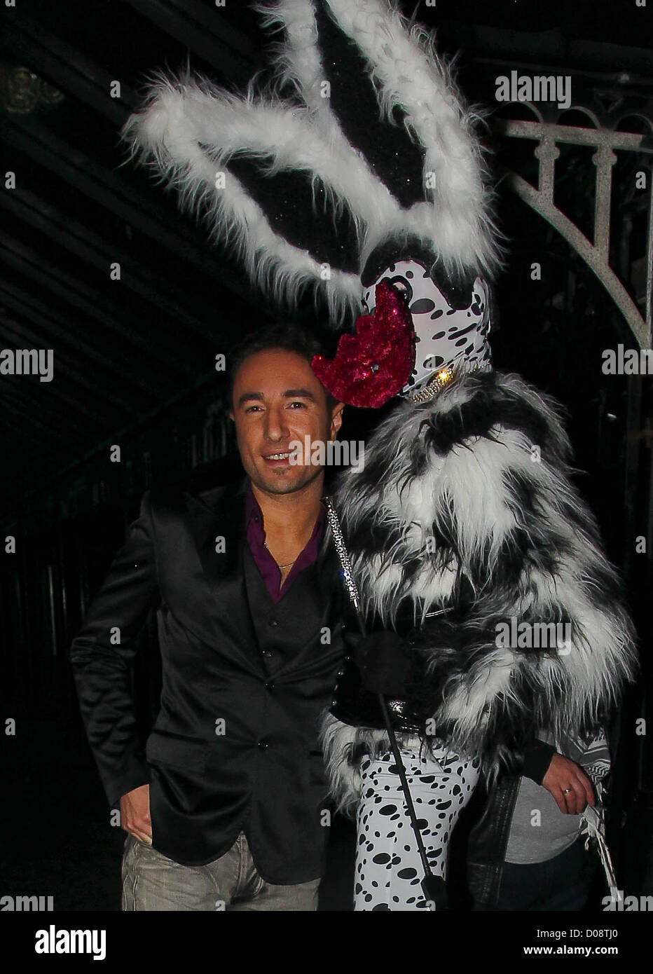 Vincent Simone The stars of Strictly Come Dancing return to their hotel ...