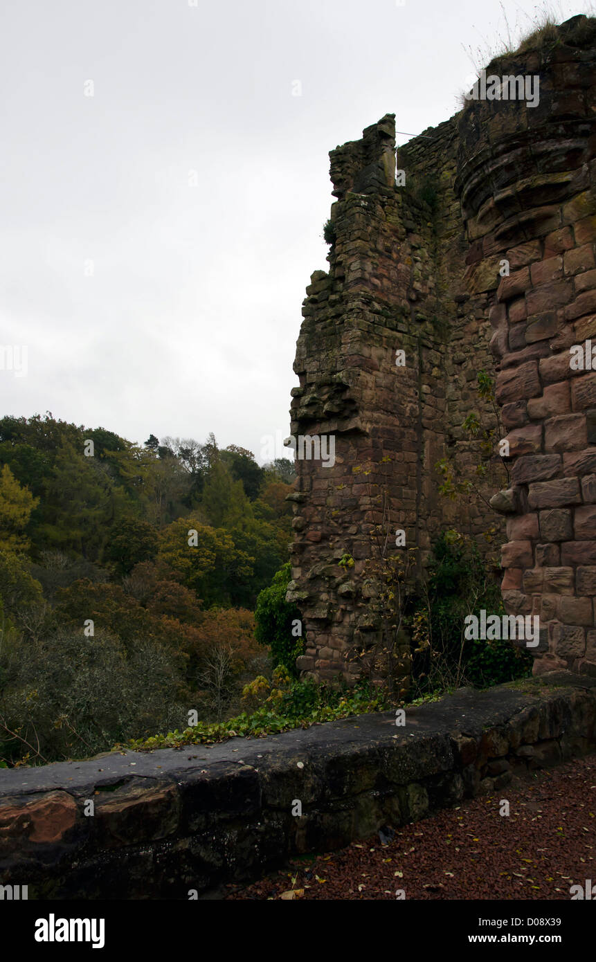 The remains of Roslin Castle in Roslin Glen, Midlothian, Scotland Stock ...