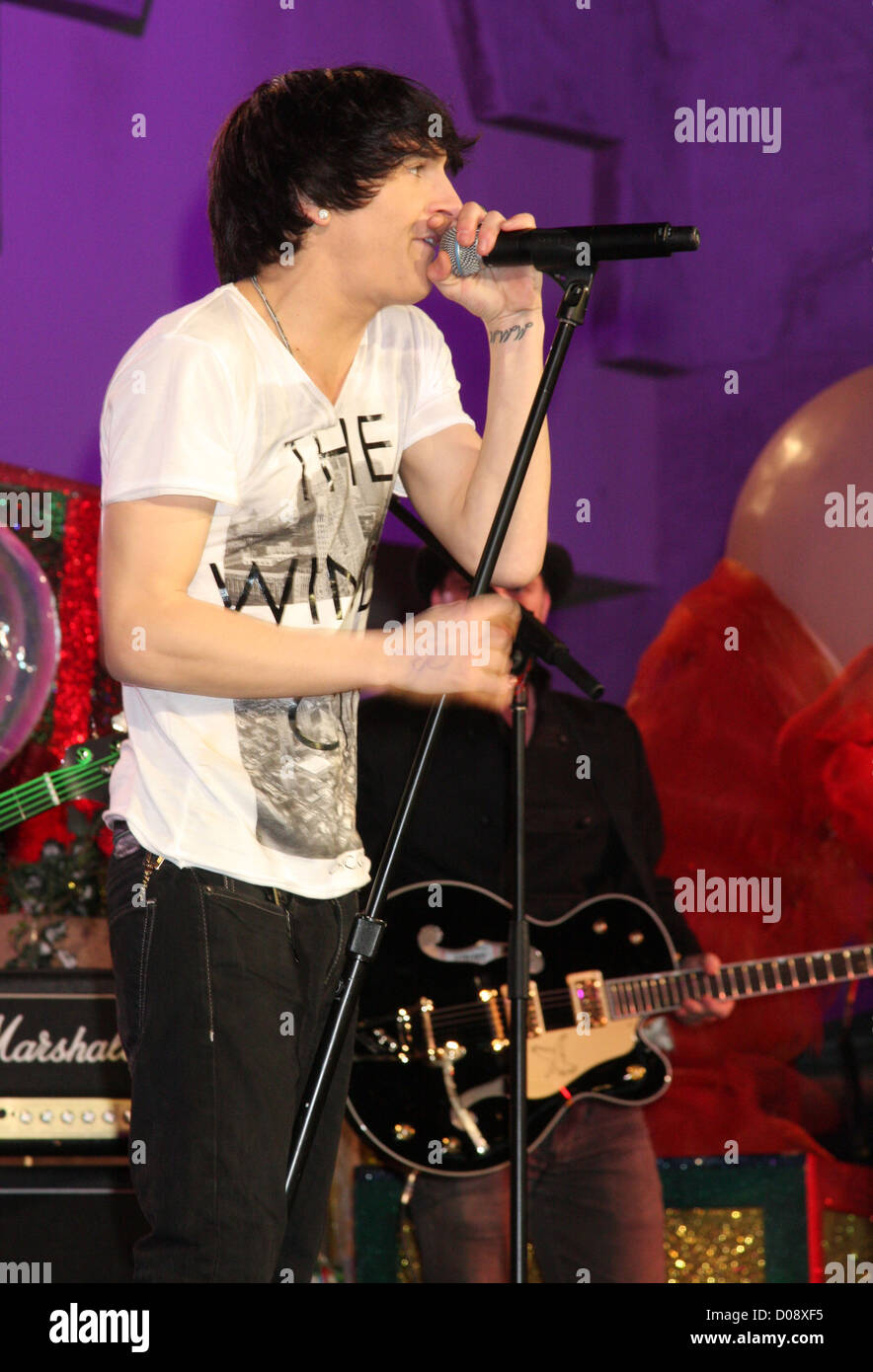 Mitchel Musso Hollywood & Highland Tree Lighting Concert 2010 at the ...