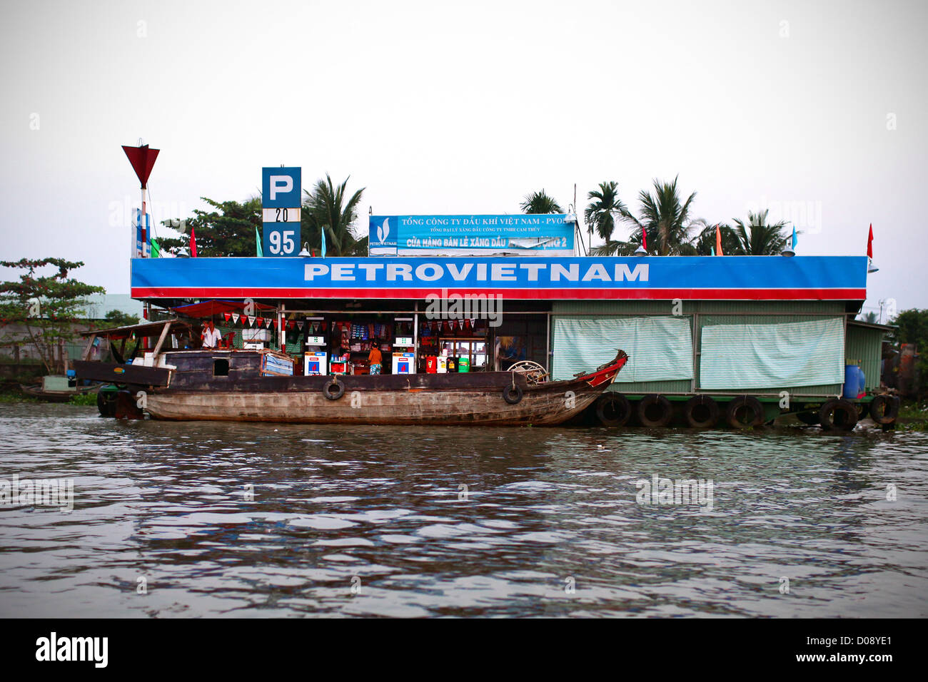 PETROVIETNAM FLOATING GAS STATION ON THE MEKONG DELTA IN THE REGION OF ...
