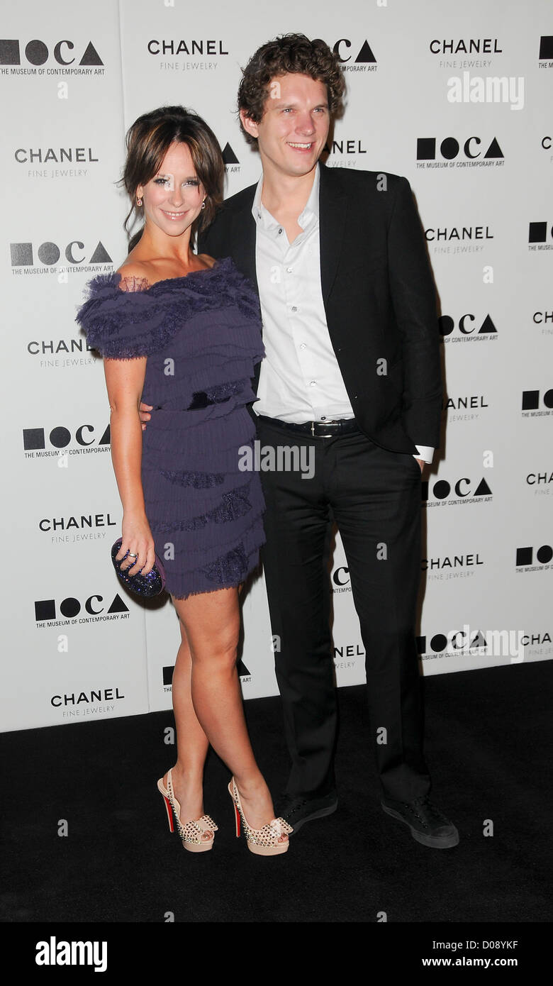 Jennifer Love Hewitt and Alex Beh MOCA’s Annual Gala The Artist’s ...