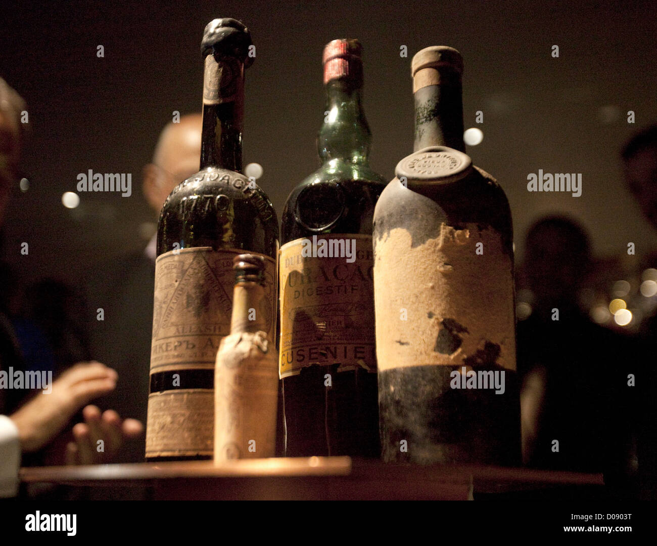 Salvatore Calabrese preparing a cocktail priced at 5,500 GBP at ...