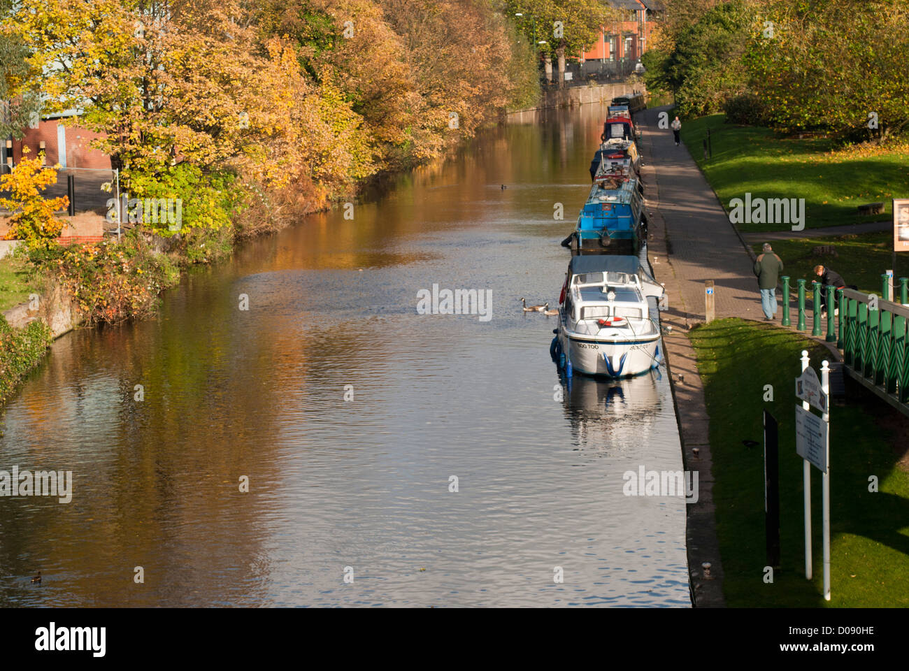 A view of Nottingham canal Stock Photo - Alamy