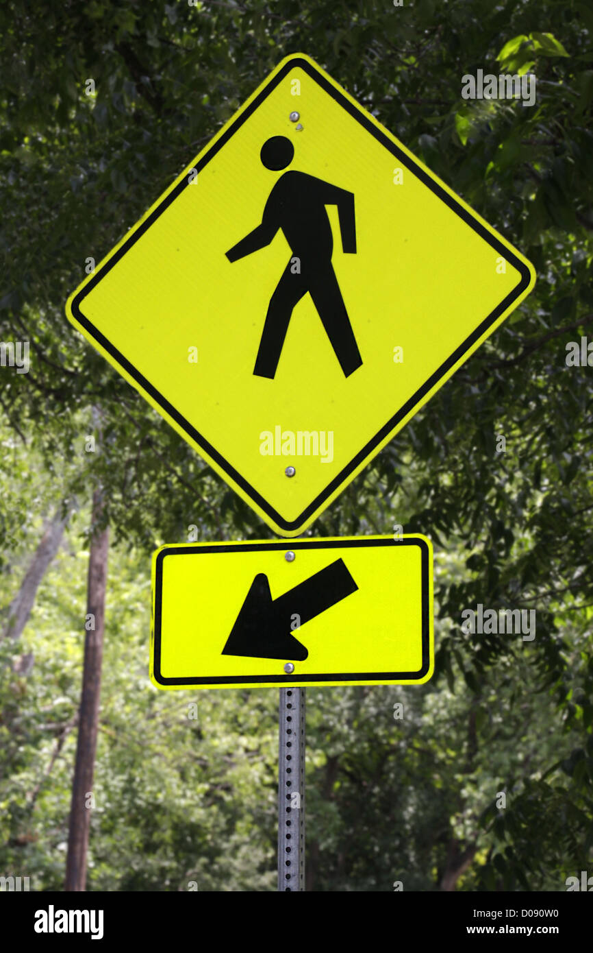 Crosswalk sign hi-res stock photography and images - Alamy