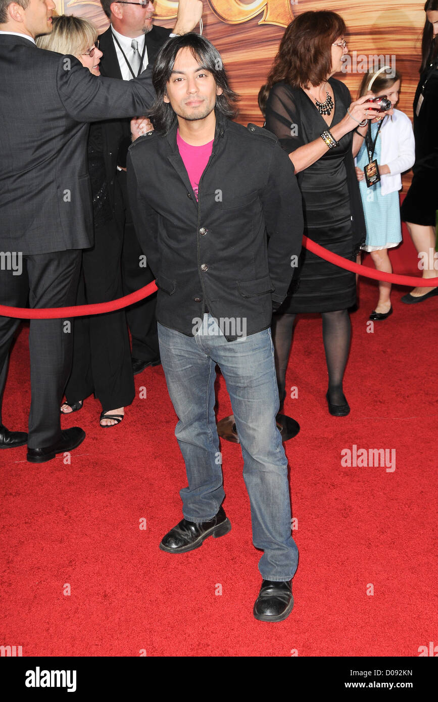 Vik Sahay Disney's 'Tangled' Los Angeles Premiere at the El Capitan ...