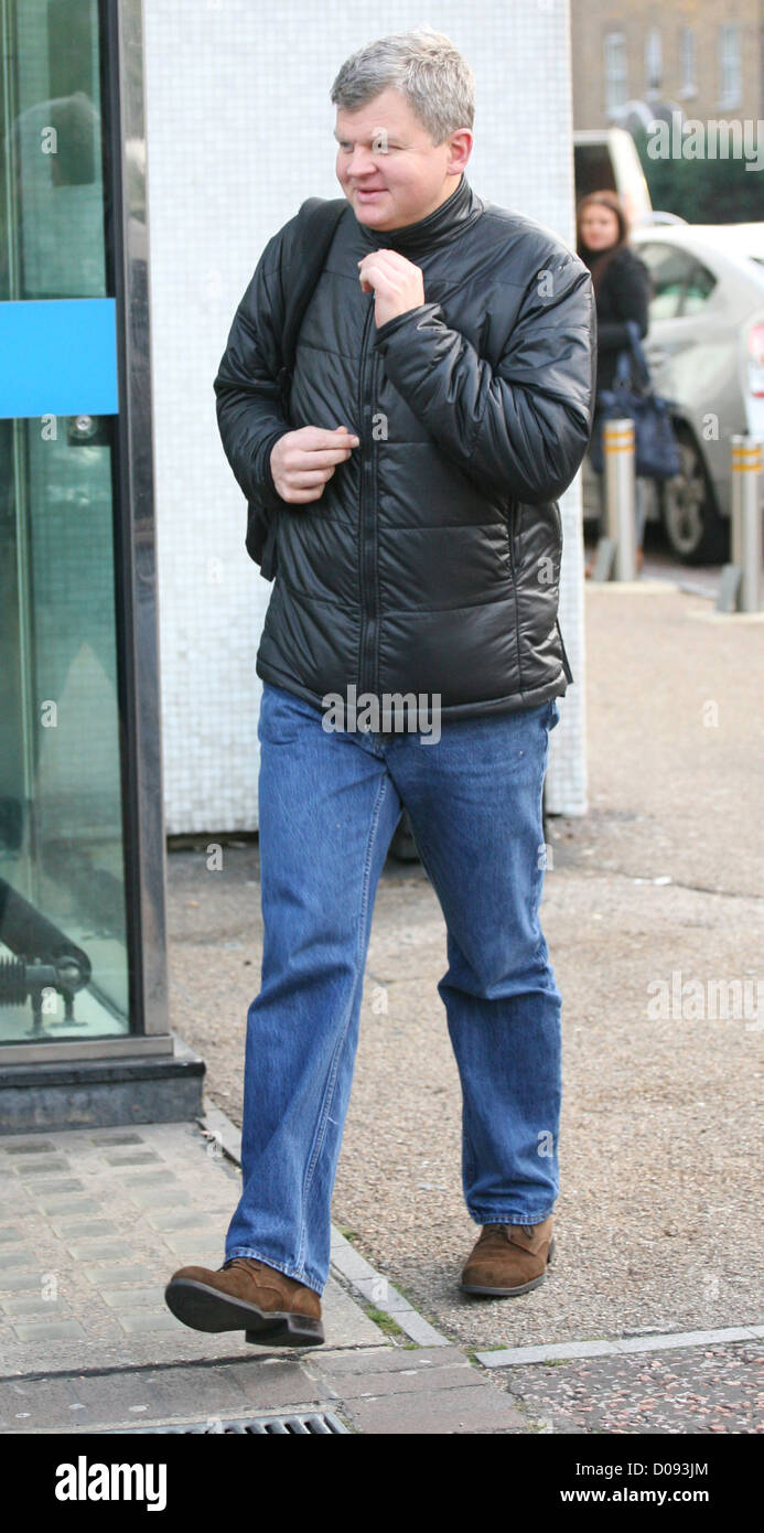 Adrian Chiles outside the ITV studios London, England - 15.11.10 Stock ... Adrian Chiles outside the ITV studios London, England - 15.11.10 Stock ...