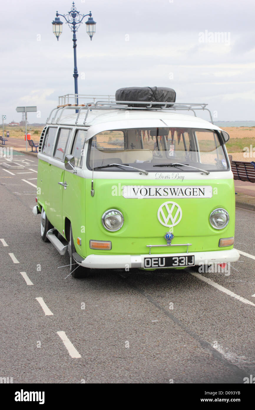 Old retro van Stock Photo - Alamy