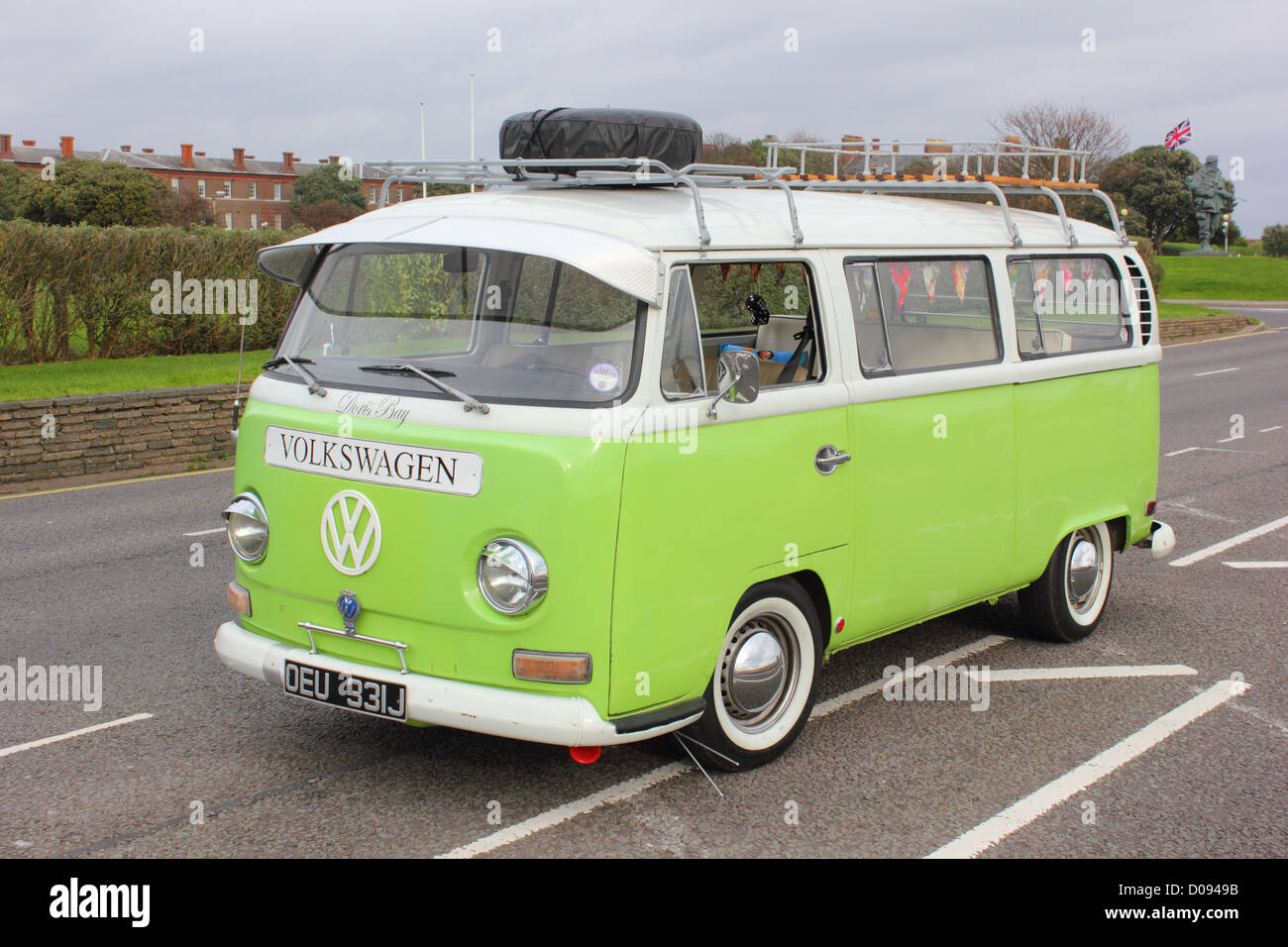 Old retro van Stock Photo - Alamy