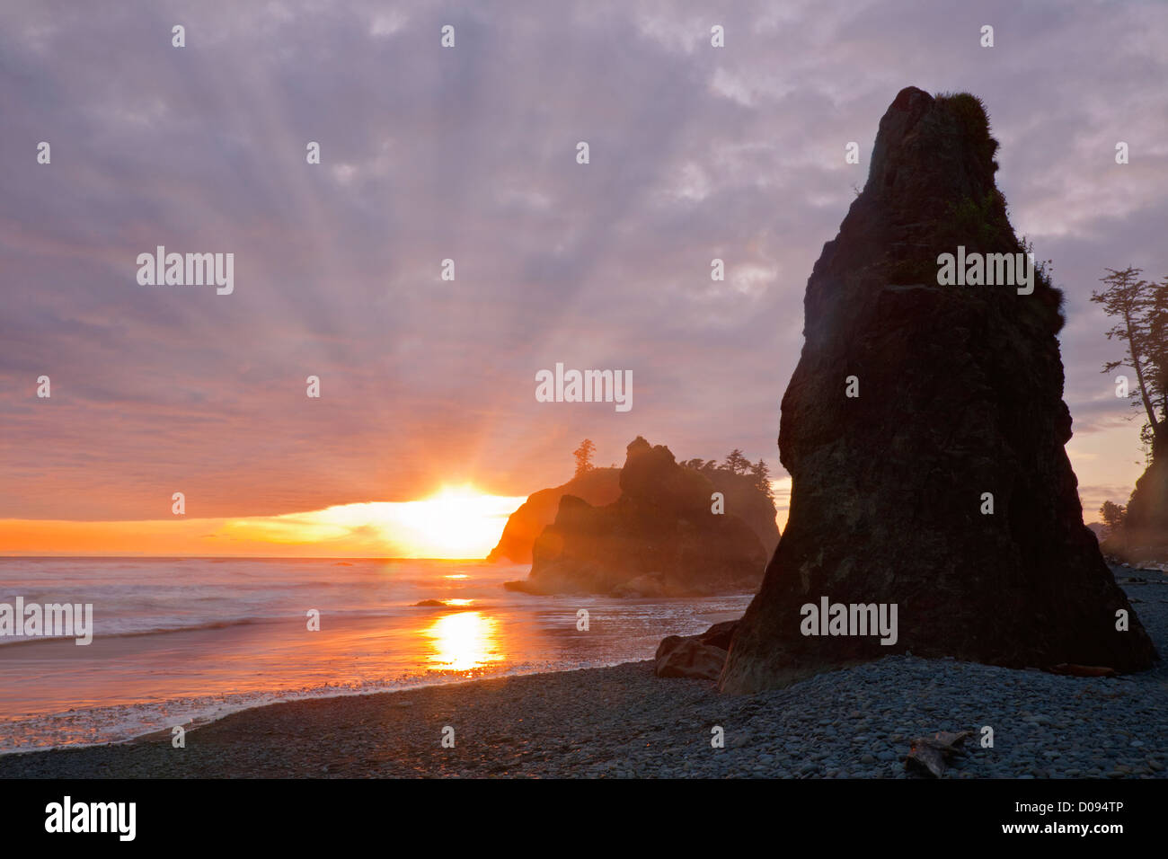 Ruby beach sunset olympic hi-res stock photography and images - Alamy