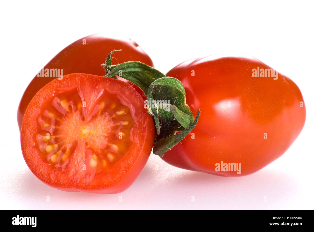 Shiny red tomatoes hi-res stock photography and images - Alamy