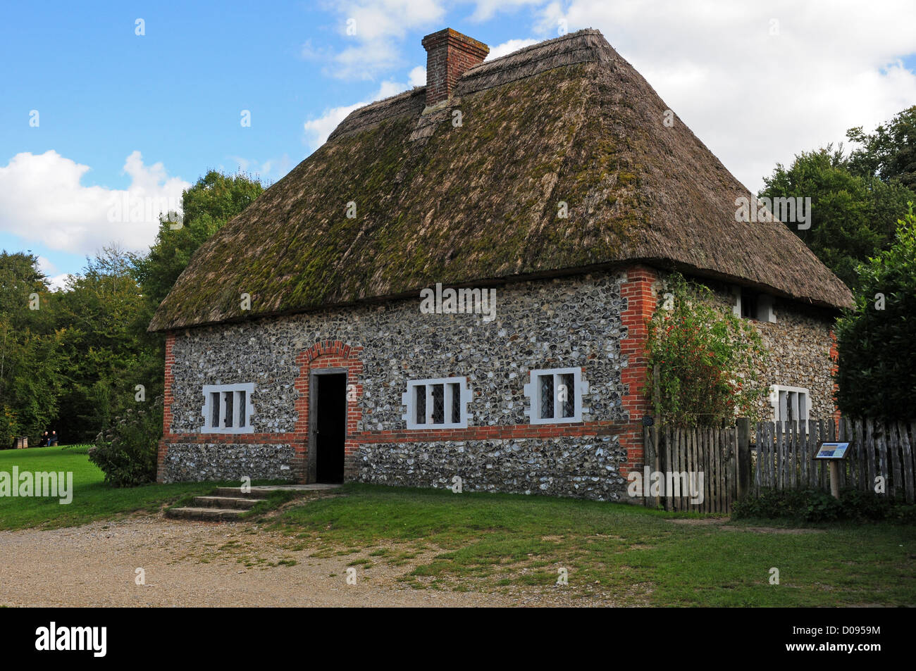 seventeenth century flint house from Walderton Stock Photo - Alamy