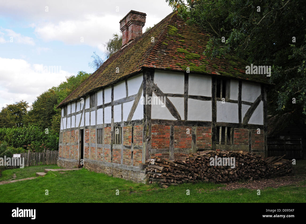 Pendean hi-res stock photography and images - Alamy