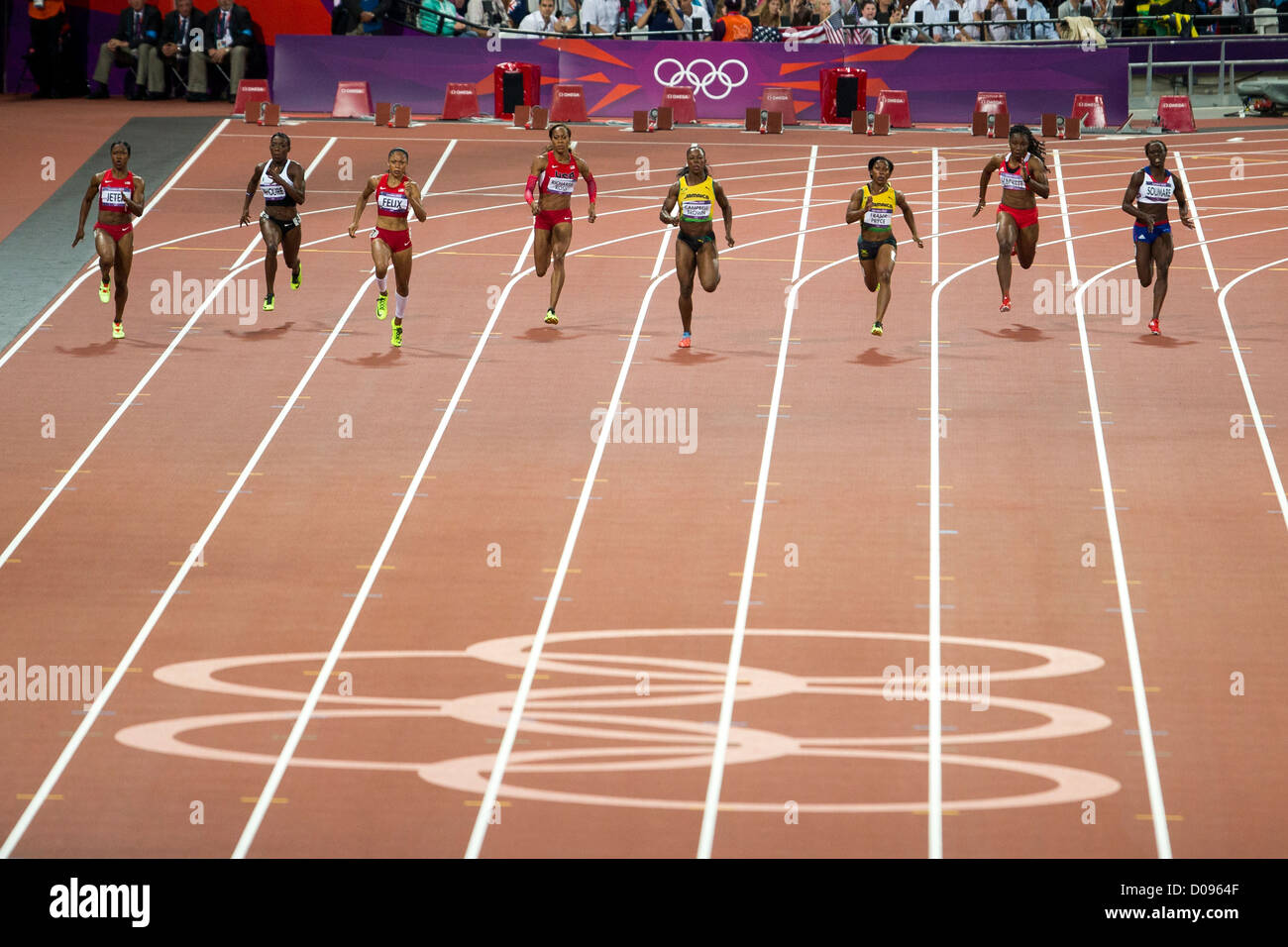 Allyson Felix (USA) winning the gold medal in the Women's 200m Final at ...