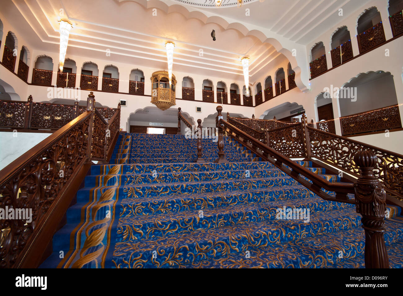 The Grand Staircase Inside The Shri Guru Nanak Darbar Gurdwara Sikh ...