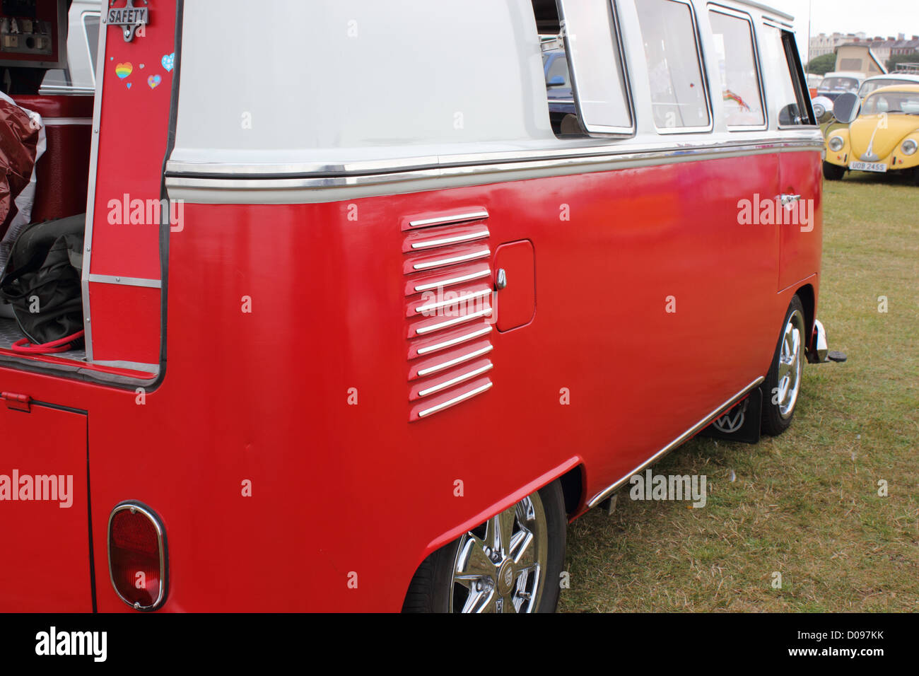 Old retro van Stock Photo - Alamy