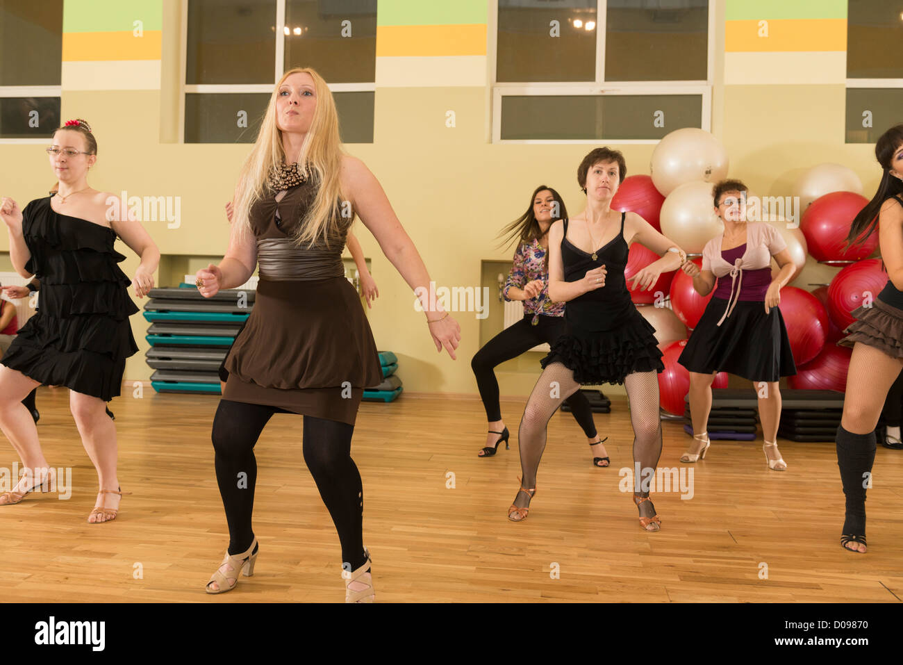 Dance competition at the local fitness club facility Stock Photo - Alamy