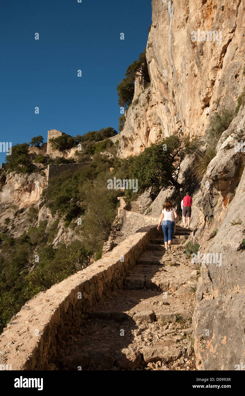 Castillo de alaro hi-res stock photography and images - Alamy
