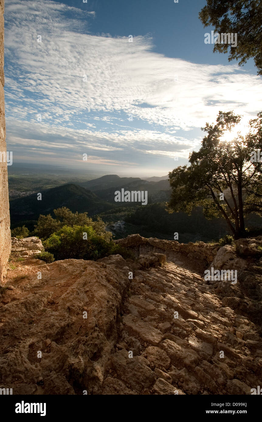 Castillo de alaro hi-res stock photography and images - Alamy