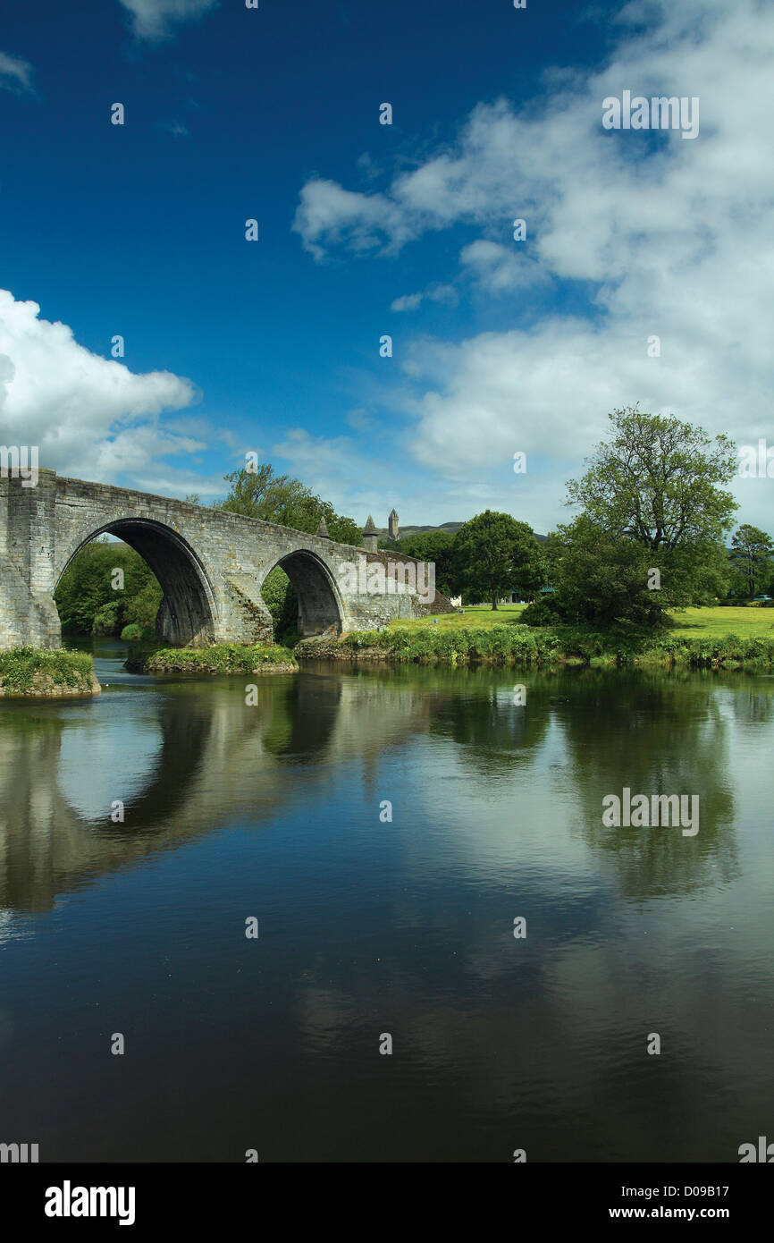 The Wallace Monument and the River Forth from Stirling Bridge, Stirling ...