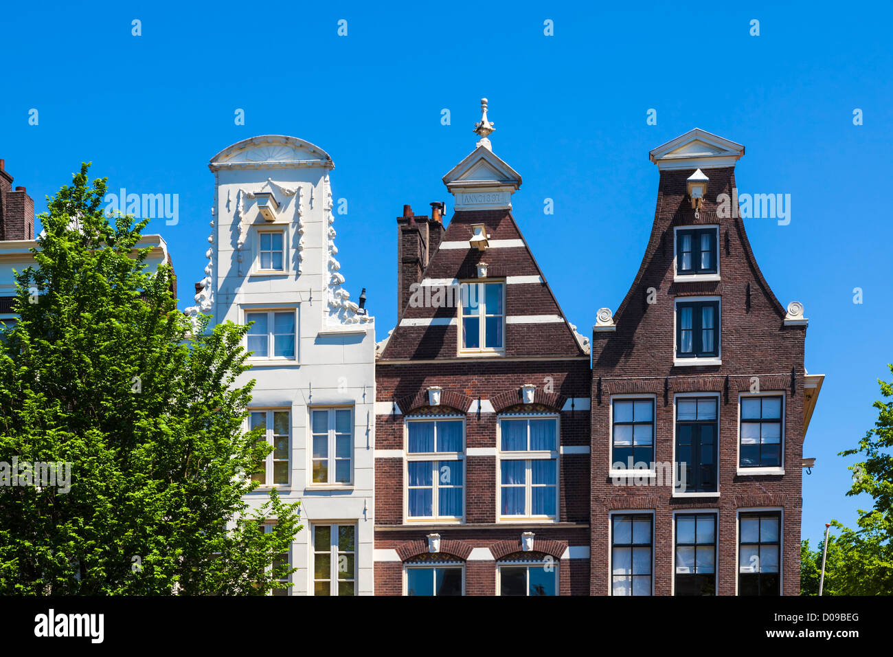 Dutch gable house hi-res stock photography and images - Alamy