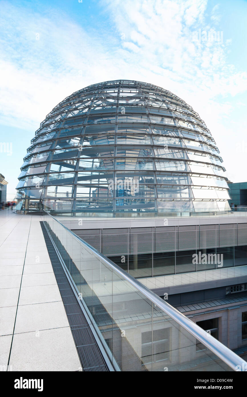 Reichstag Dome, Berlin modern architecture of the government building ...