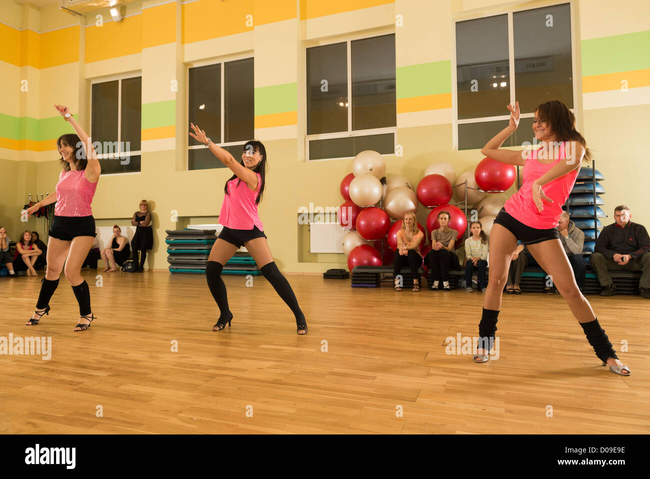 Dance competition at the local fitness club facility Stock Photo - Alamy