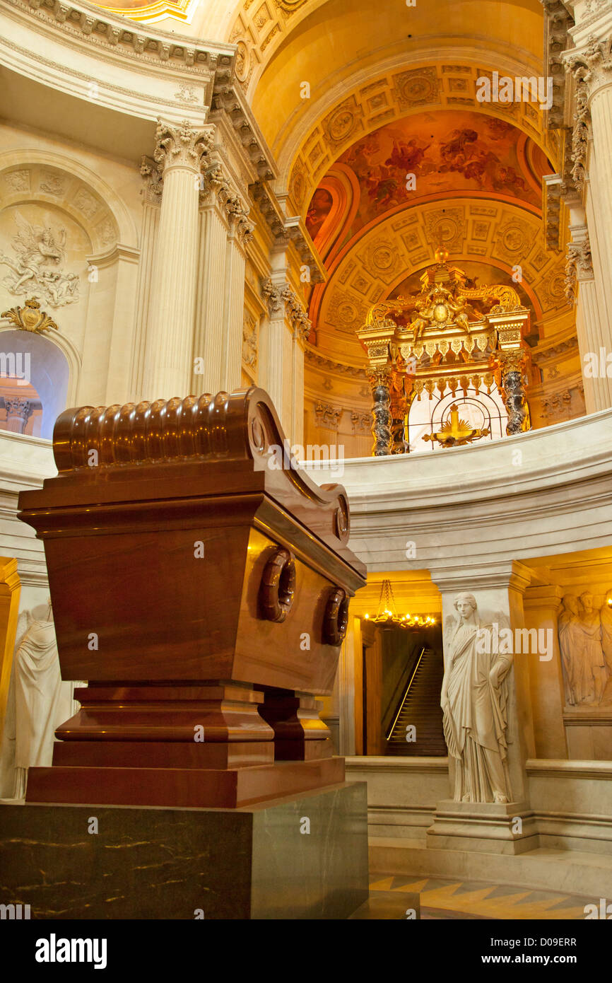 Tomb of Napoleon Bonaparte below the dome of Saint Louis des Invalides Chapel, Paris France ...