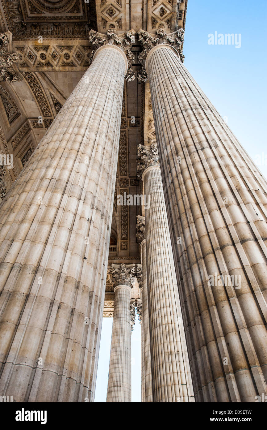 Exterior columns at the pantheon hi-res stock photography and images ...