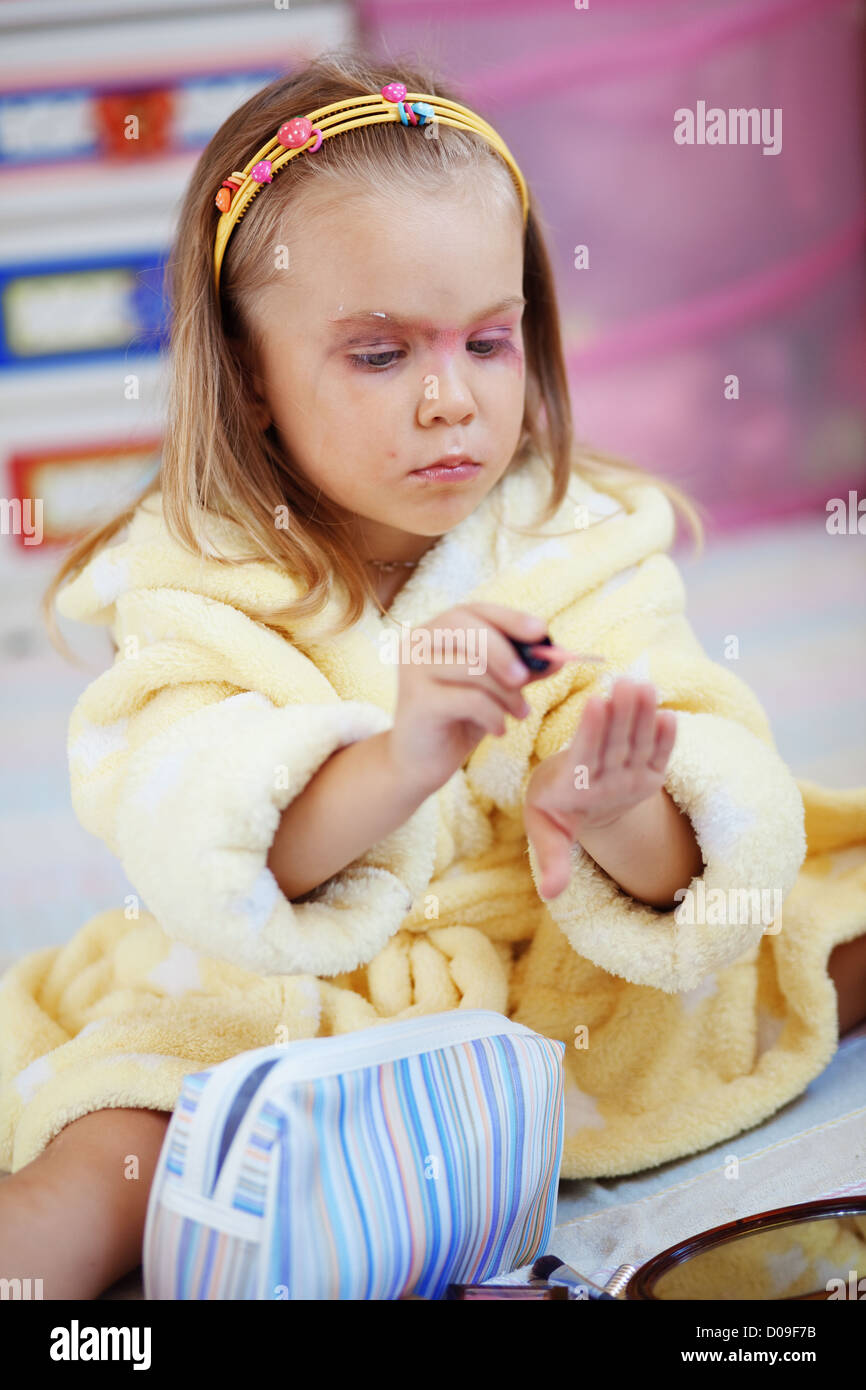 Mini miss hi-res stock photography and images - Alamy