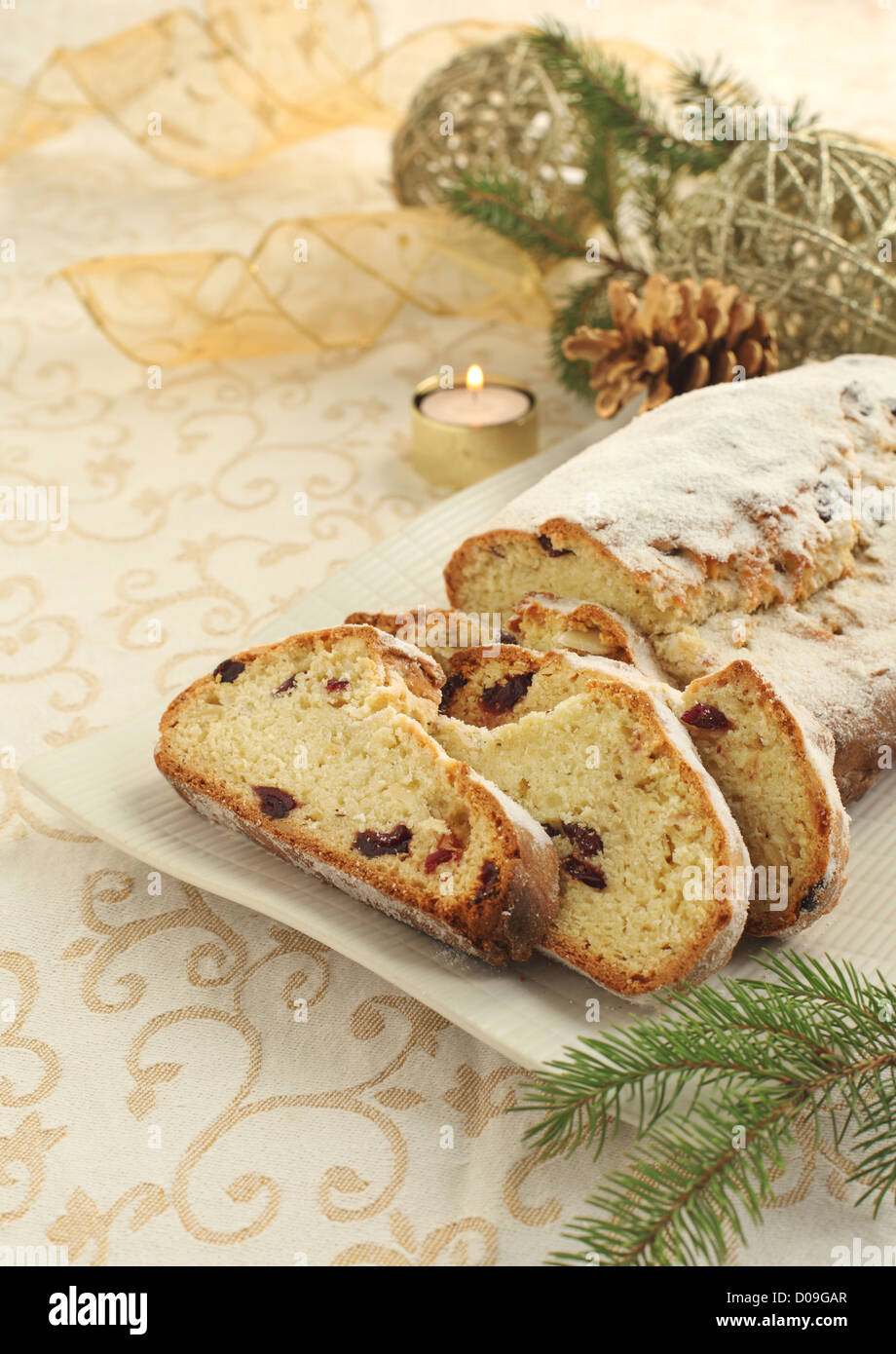Wooden plate delicious stollen hi-res stock photography and images - Alamy