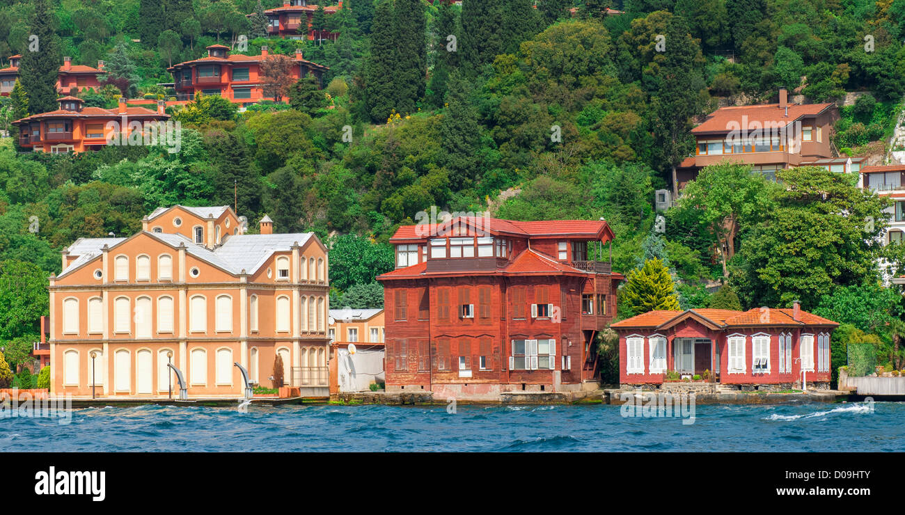 Mansions along the Bosphorus, Istanbul, Turkey Stock Photo - Alamy