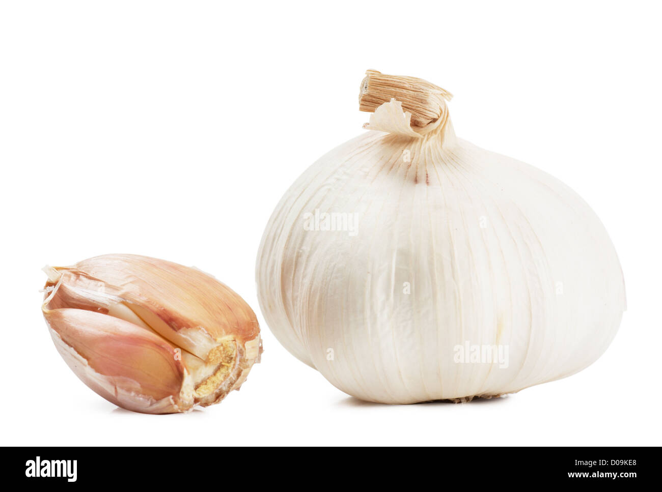 Closeup view of garlic isolated on white background Stock Photo - Alamy