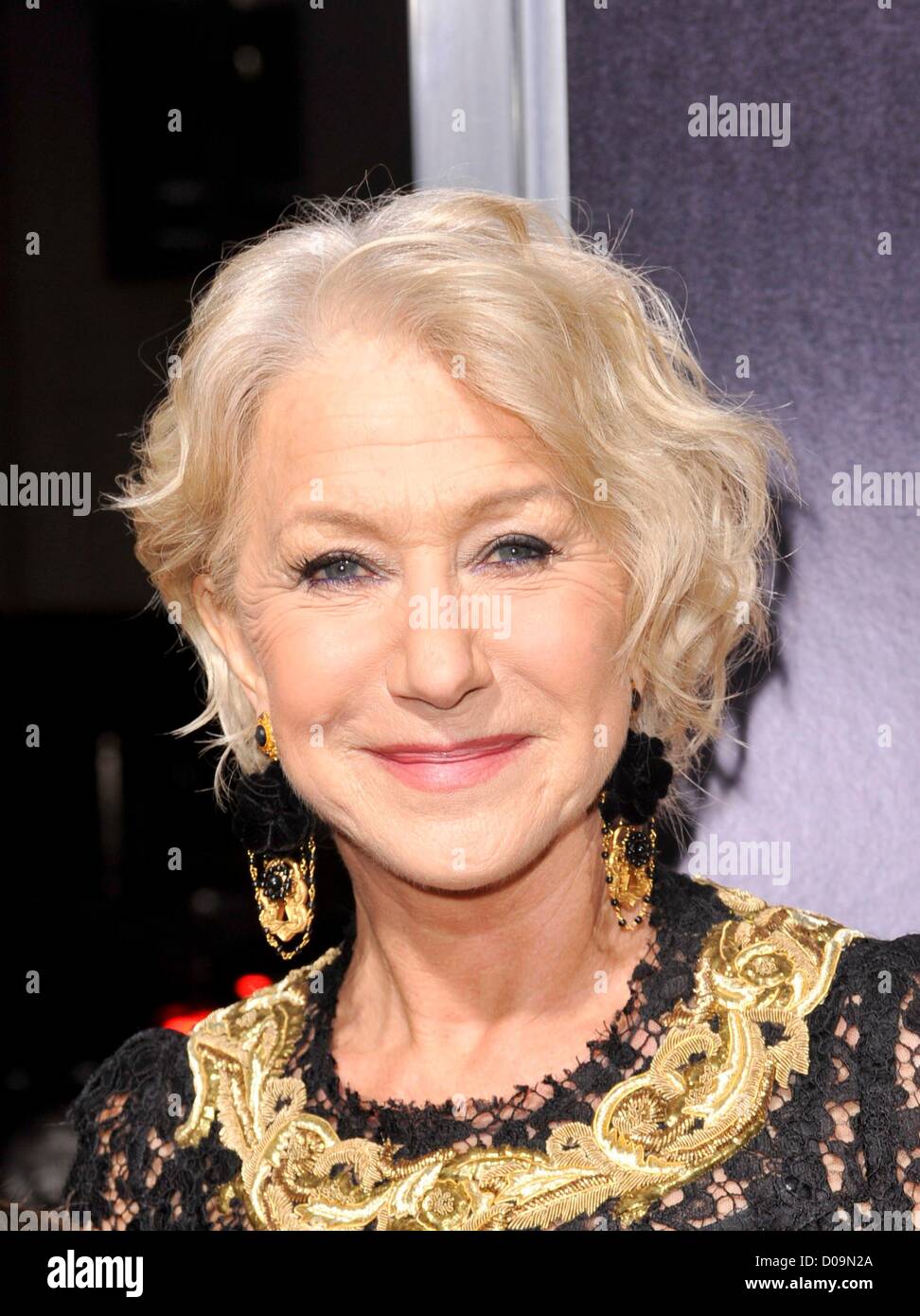 Los Angeles, USA. 20th November 2012. Hellen Mirren at arrivals for ...