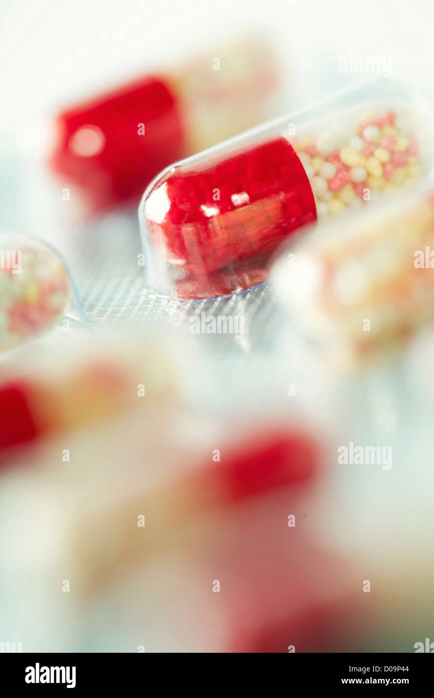 Backlit capsules hi-res stock photography and images - Alamy