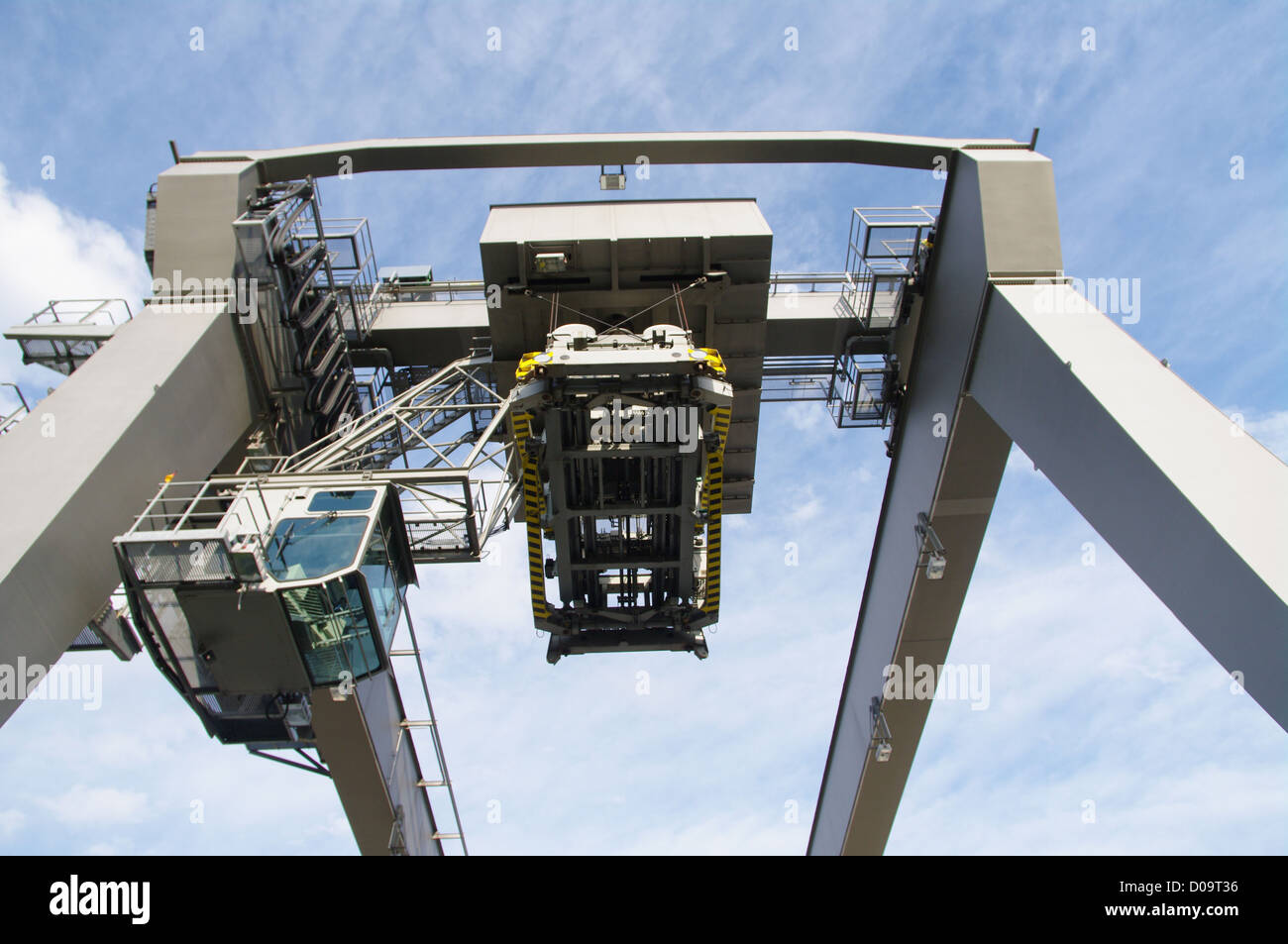 crane for containers at terminal Stock Photo - Alamy