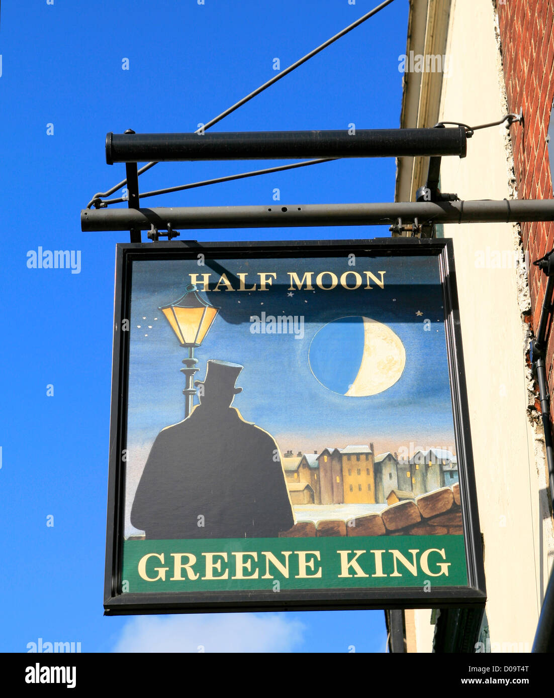 Half Moon pub sign Oxford Oxfordshire England UK Stock Photo - Alamy