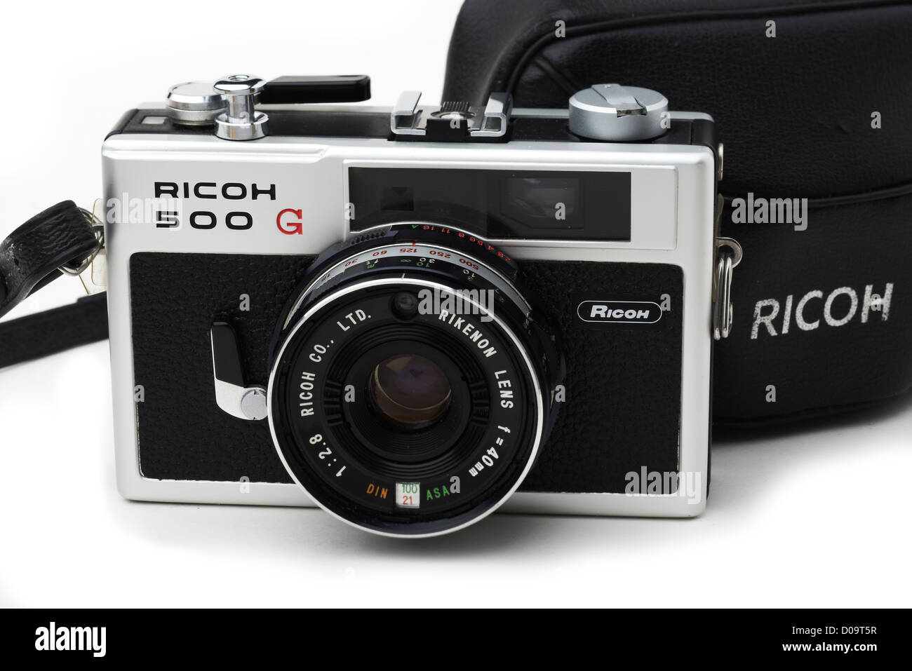 Leica silver film camera hi-res stock photography and images - Alamy