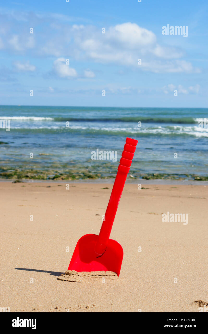 Sand pail and shovel hi-res stock photography and images - Alamy