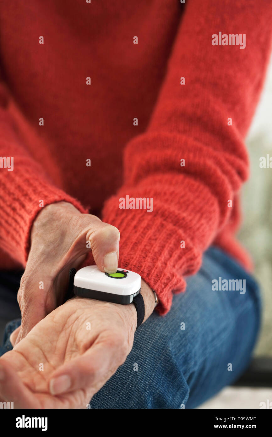 Ups system hi-res stock photography and images - Alamy