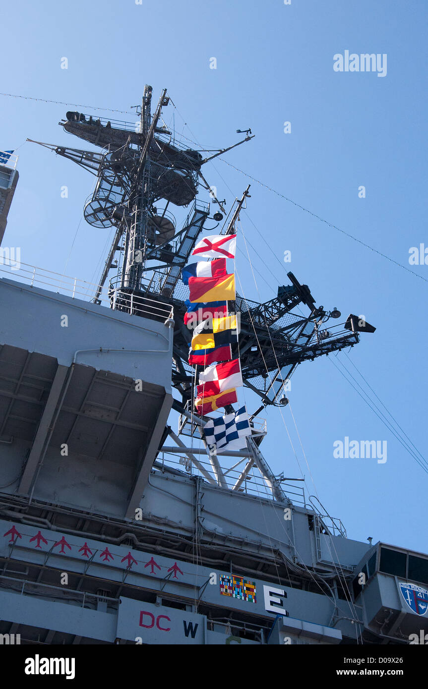 Uss midway museum control tower hi-res stock photography and images - Alamy