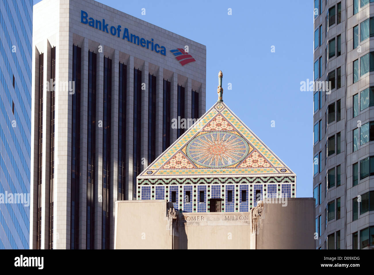 Downtown los angeles library tower hi-res stock photography and images ...