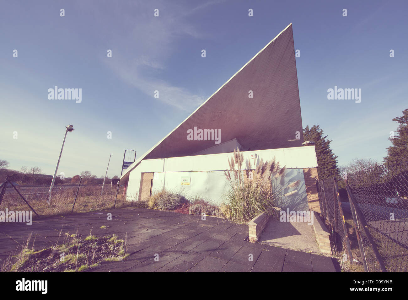 Hyperbolic paraboloid shell hi-res stock photography and images - Alamy