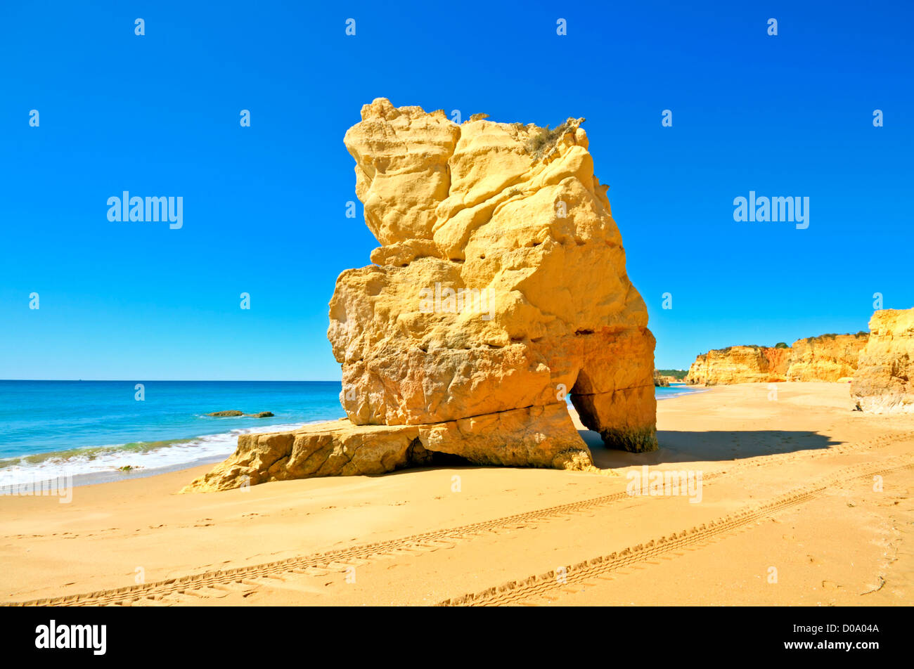 Praia da rocha beach hi-res stock photography and images - Alamy