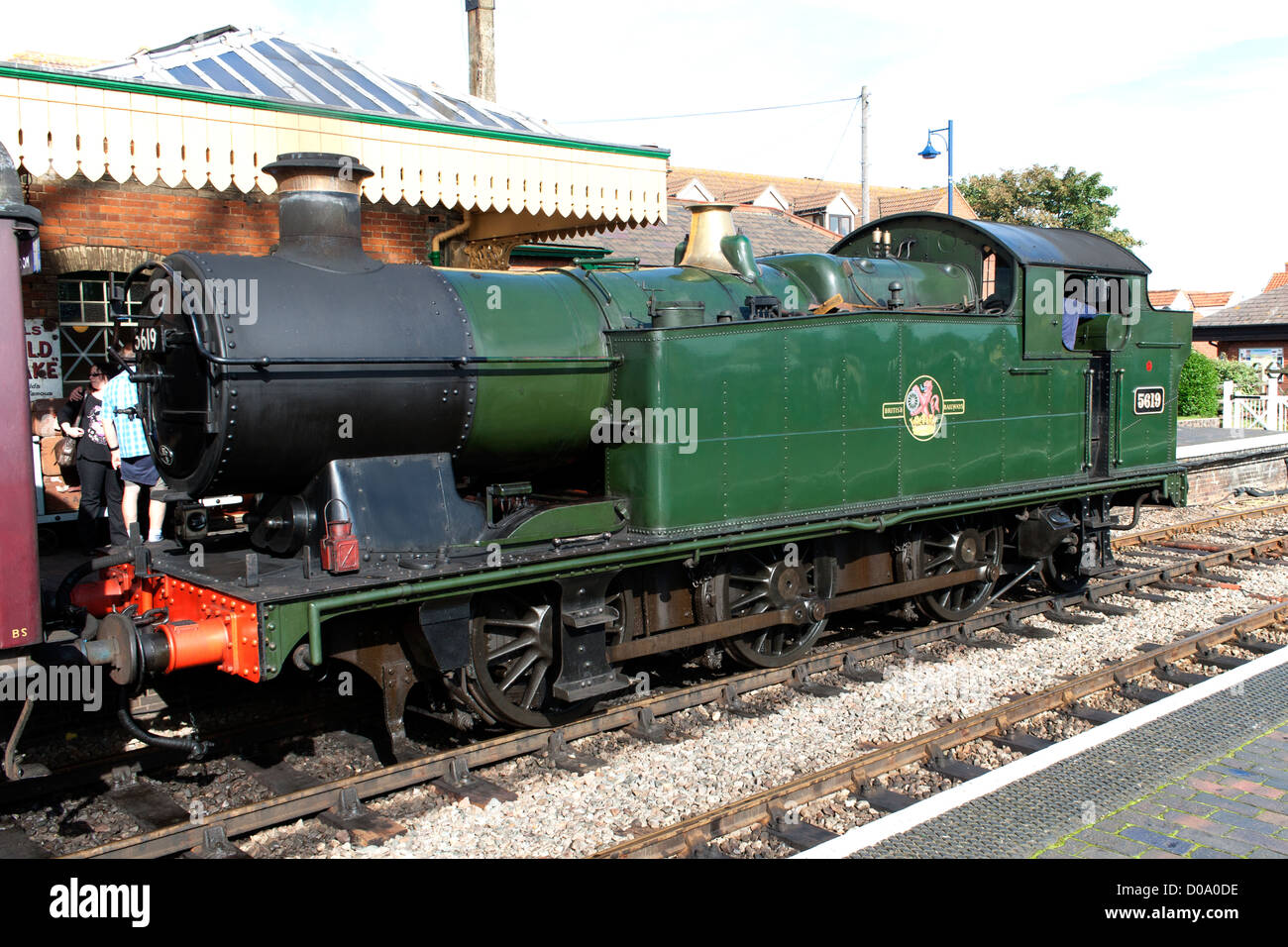 Great Western Region 0-6-0 tank engine 5619 at Sherringham Staion Stock ...