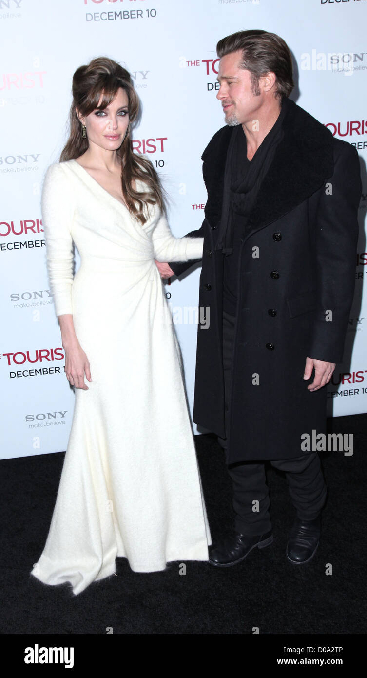 Angelina Jolie and Brad Pitt World premiere of 'The Tourist' held at ...